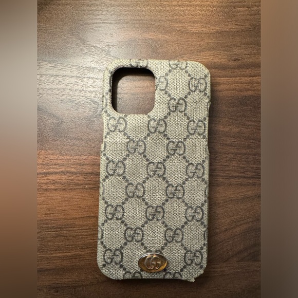 Gucci | Accessories | Gucci Iphone 2 Pro Max Phone Case | Poshmark